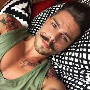 Cinco consejos para que tengas un bigote perfecto